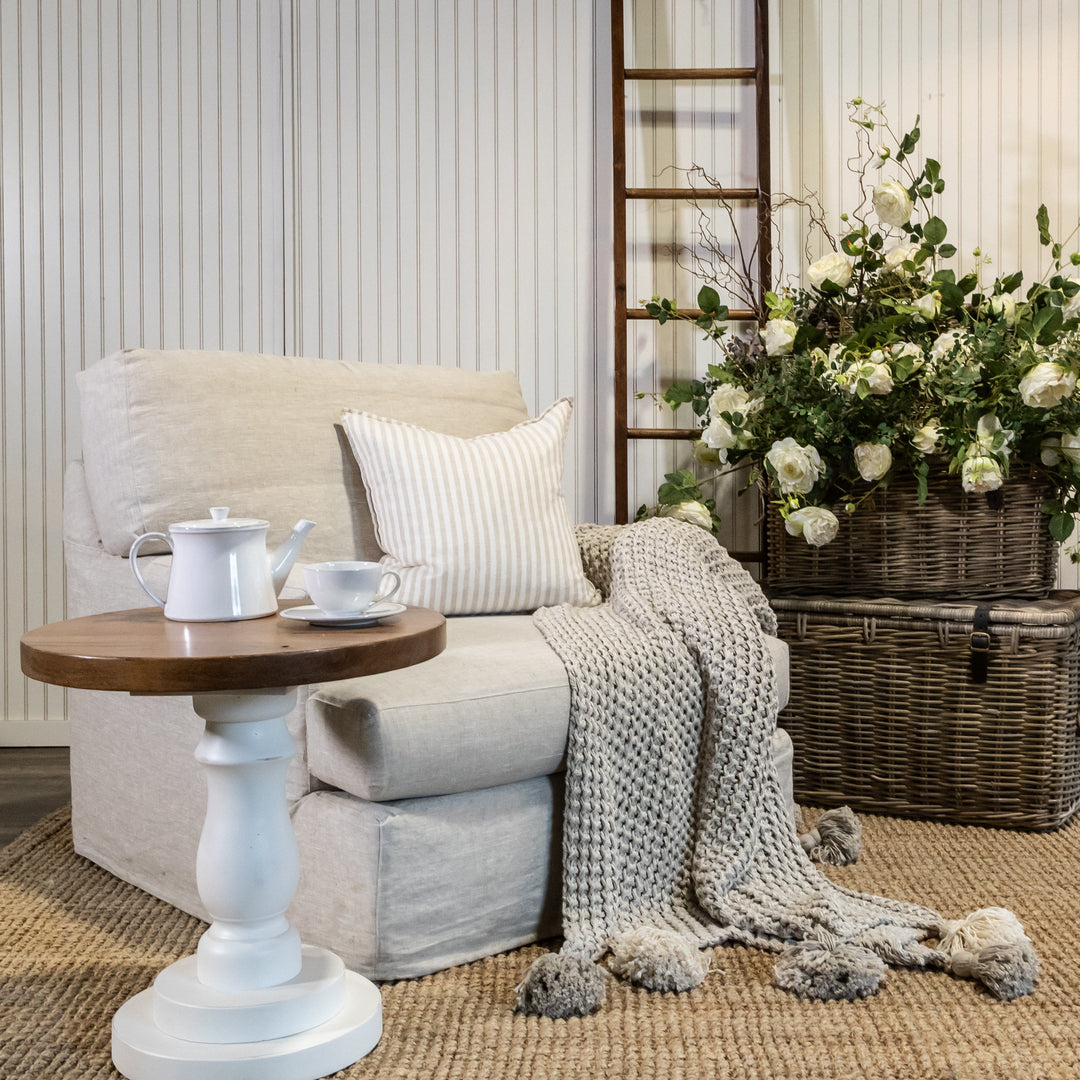 Cottage chic ottoman store