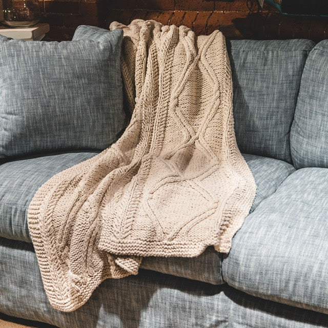 Chunky Diamond Pattern Throw - Natural – simplycottage